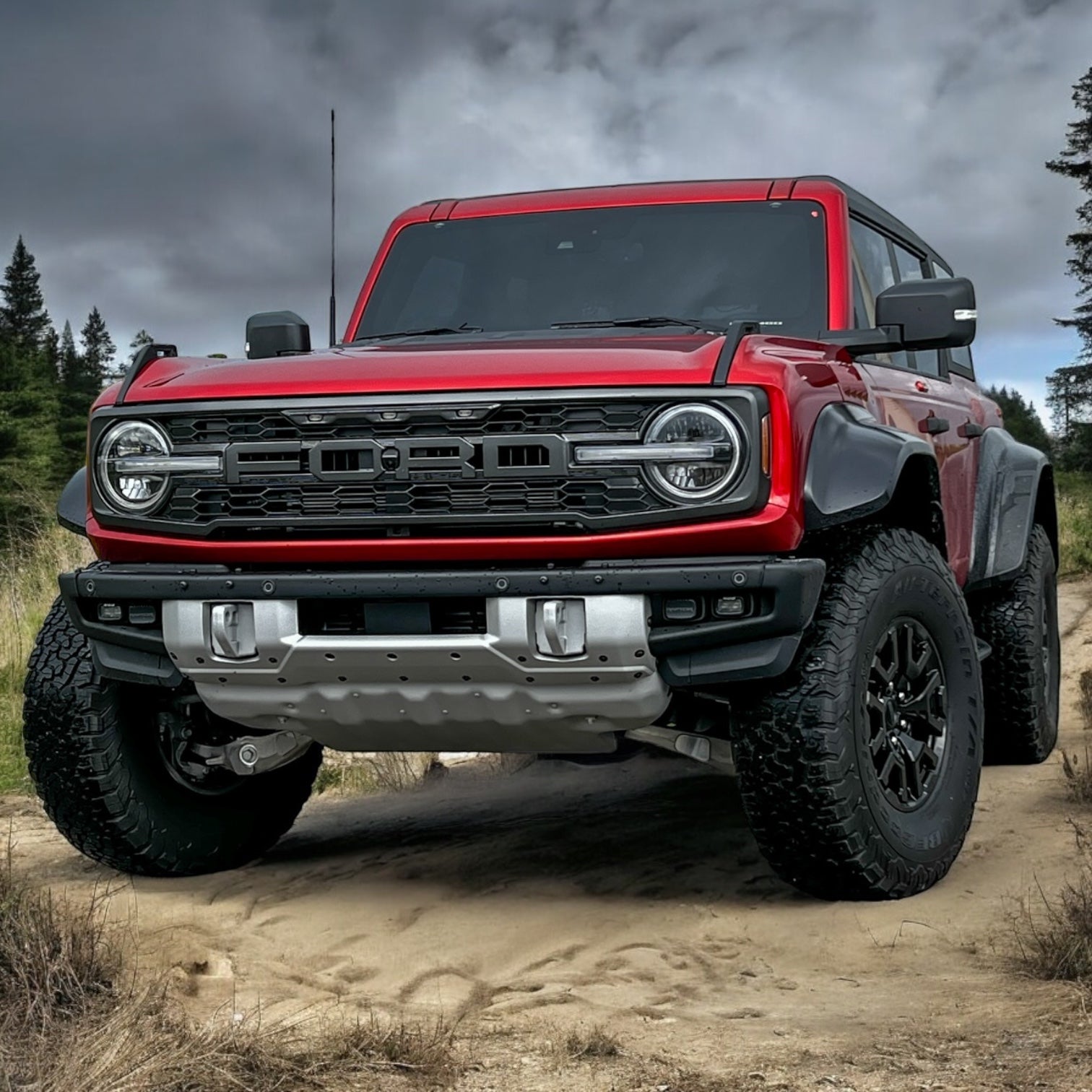 Bronco Raptor – Buckle Up Off-Road