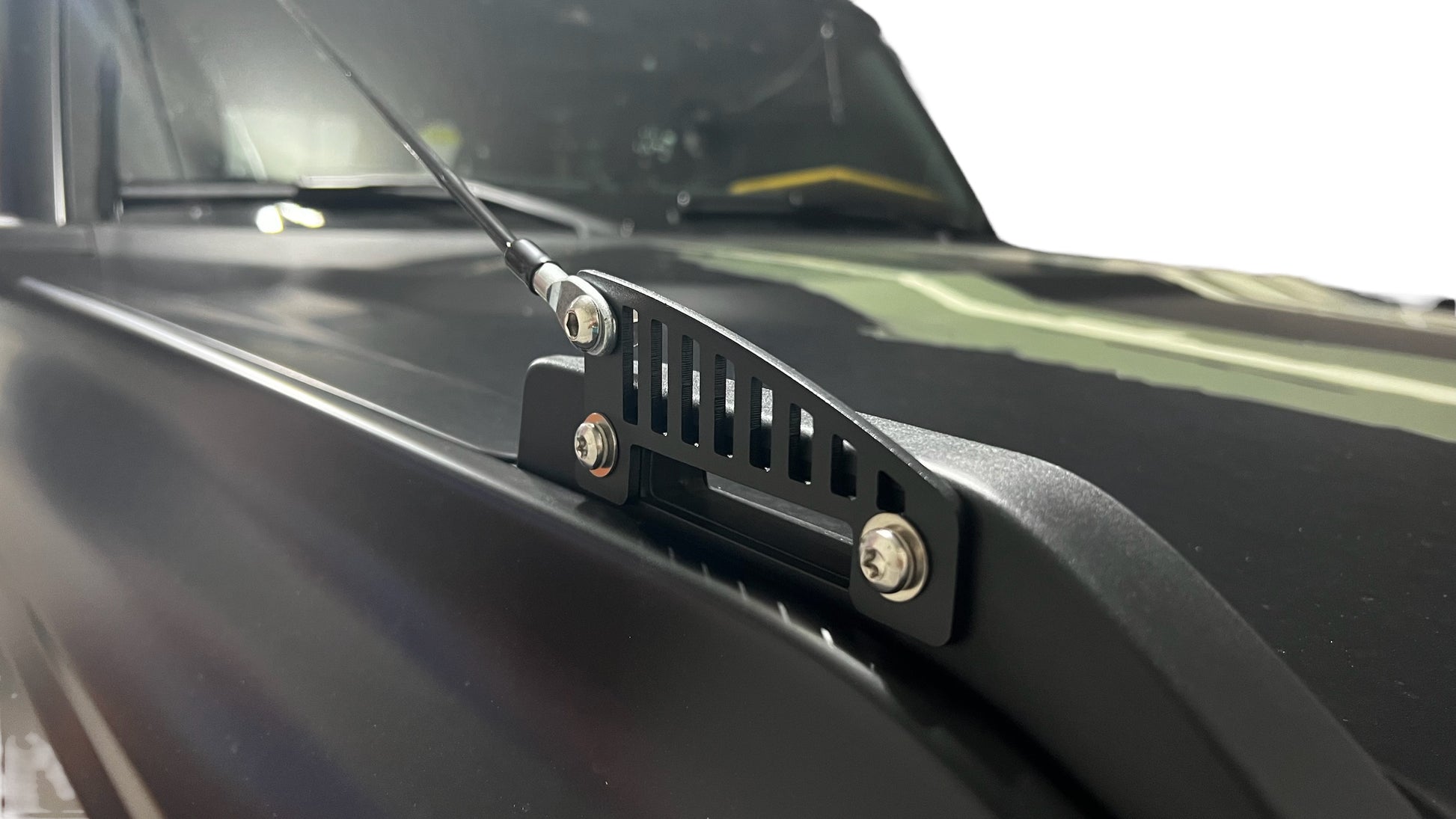 Buckle Up Off-Road Limb Risers for 2021+ Ford Bronco